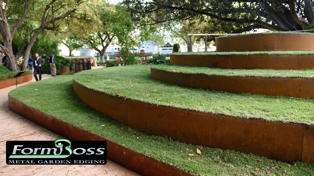 FormBoss Steel Garden Edging